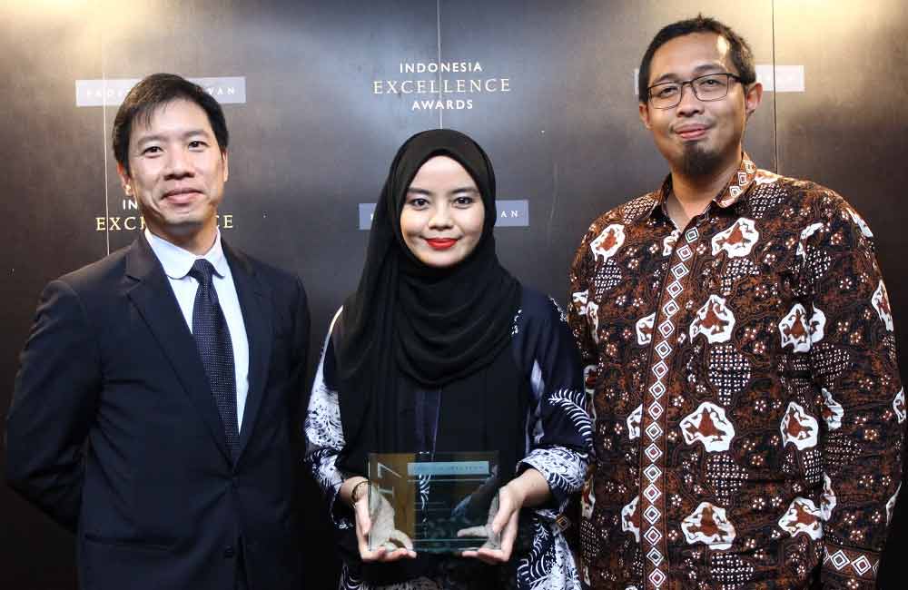 Indosat Ooredoo Raih Frost and Sullivan Best Practice Award 2017 ... Indosat Ooredoo Raih Frost and Sullivan Best Practice Award 2017 ...